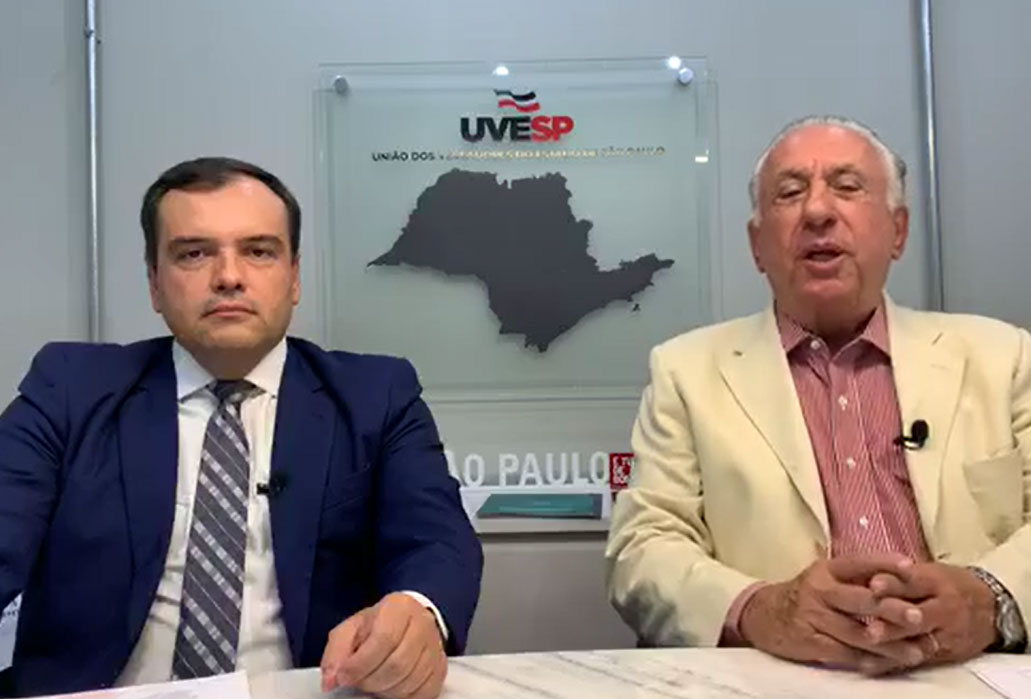 LIVE com o advogado e ex-Secretário Nacional do Consumidor, Dr Arthur ...
